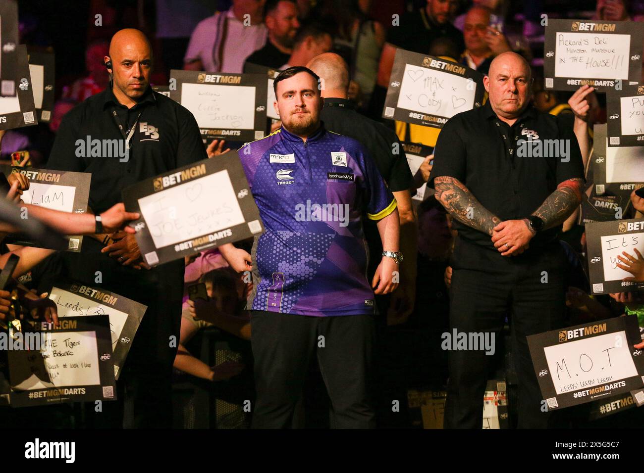 Leeds, UK. 09th May, 2024. Luke Littler walk on during the 2024 BetMGM ... Leeds, UK. 09th May, 2024. Luke Littler walk on during the 2024 BetMGM ...