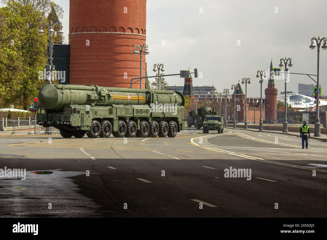 Moscow, Russia. 09th May, 2024. The Topol-M (NATO reporting name: SS-27 ...