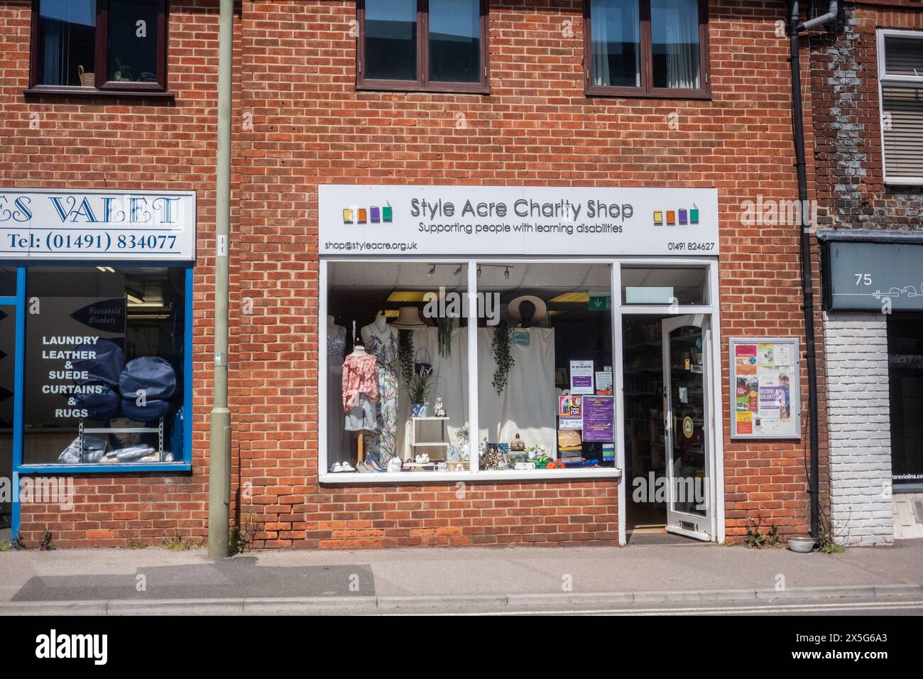 Style Acre Charity Shop, Wallingford, Oxfordshire, Thursday 9th May ...