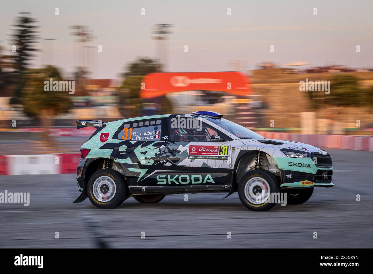 31 LOUBET Pierre-Louis, PASCAUD Loris, Skoda Fabia RS Rally2, action ...