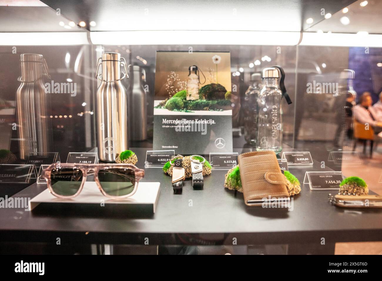 Mercedes benz merch hi-res stock photography and images - Alamy