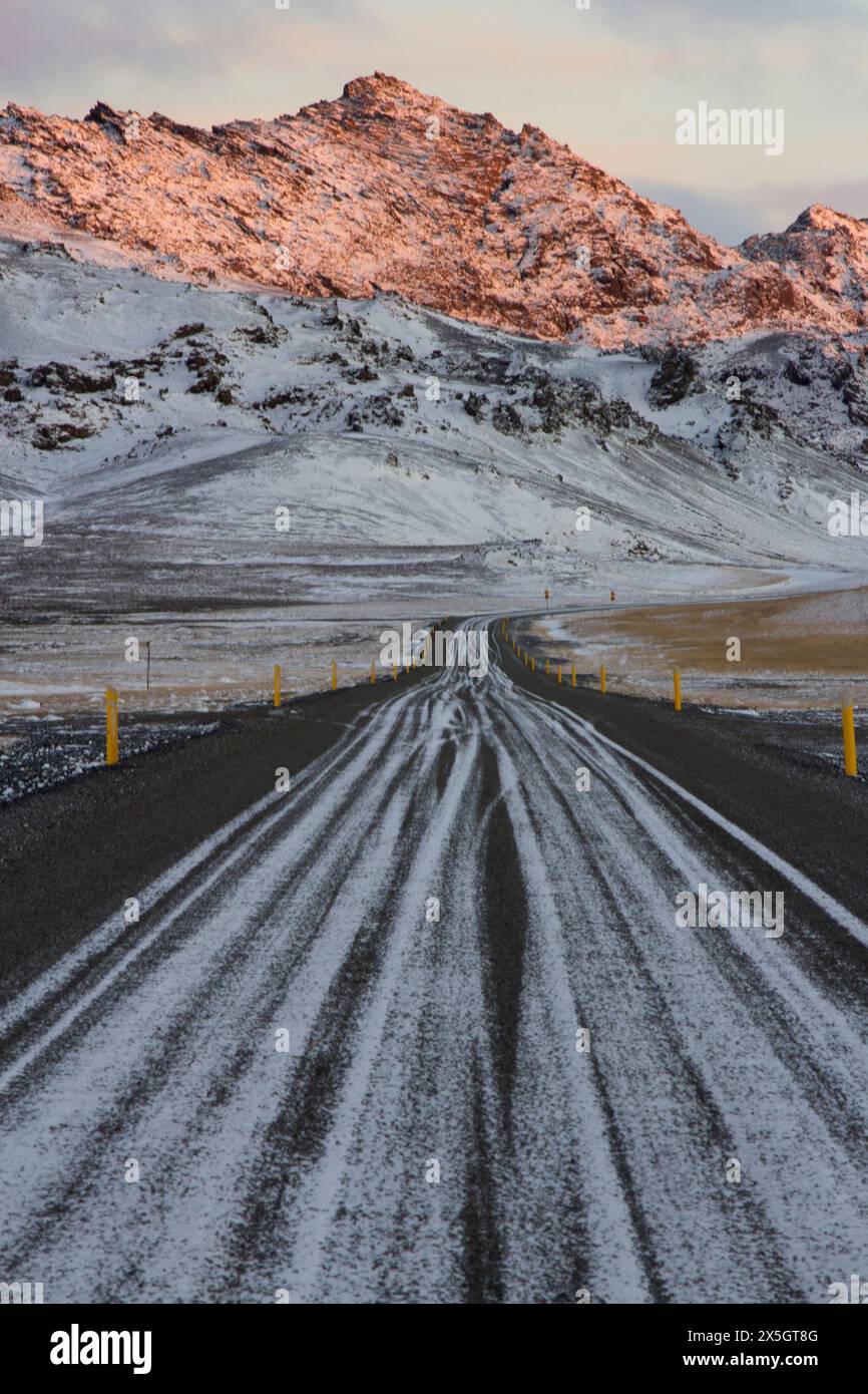 Iceland aurora golden circle hi-res stock photography and images - Alamy