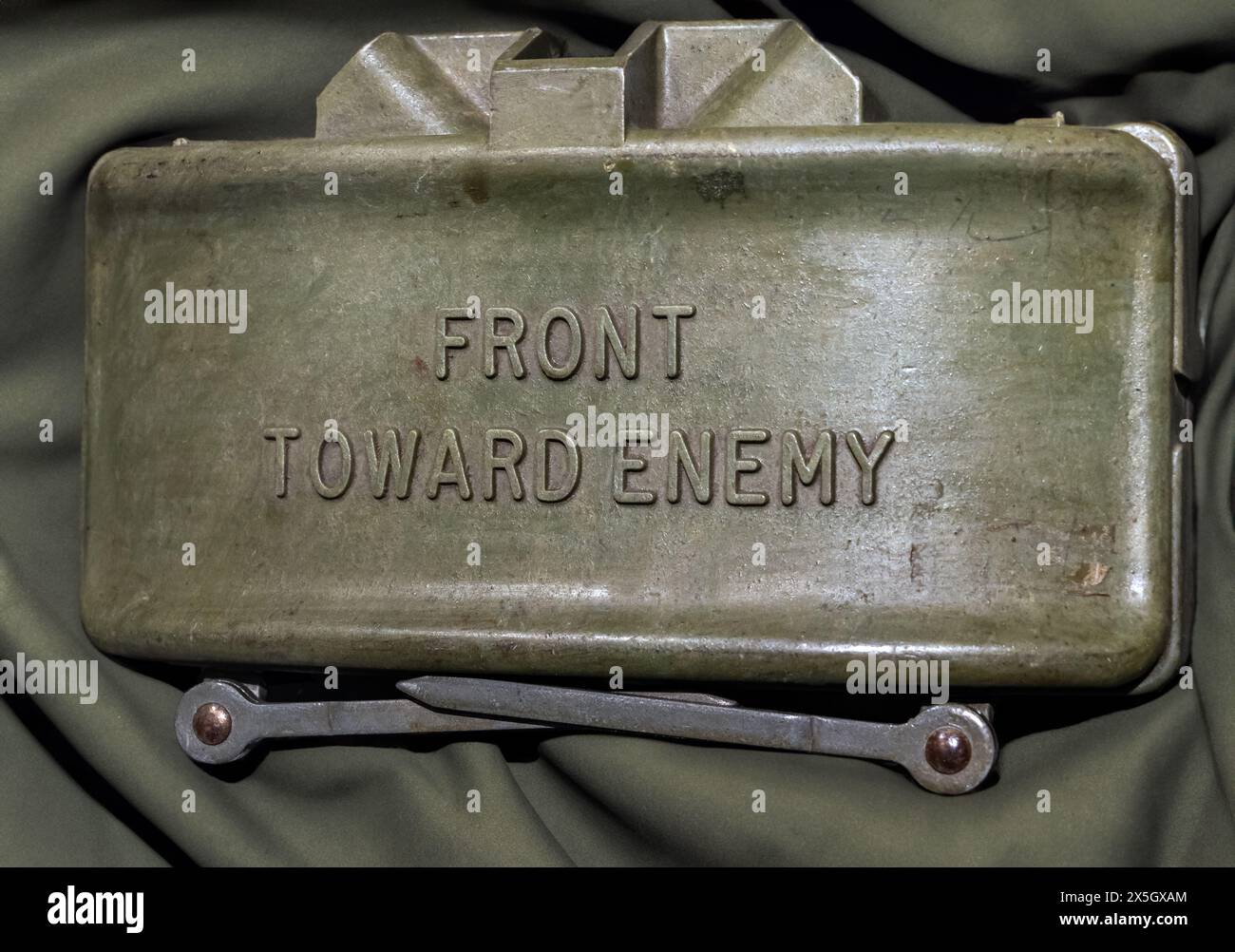 Anti personnel mine hi-res stock photography and images - Alamy