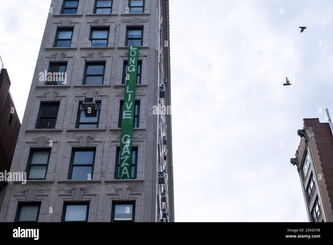 Parsons school of design in new york hi-res stock photography and ...