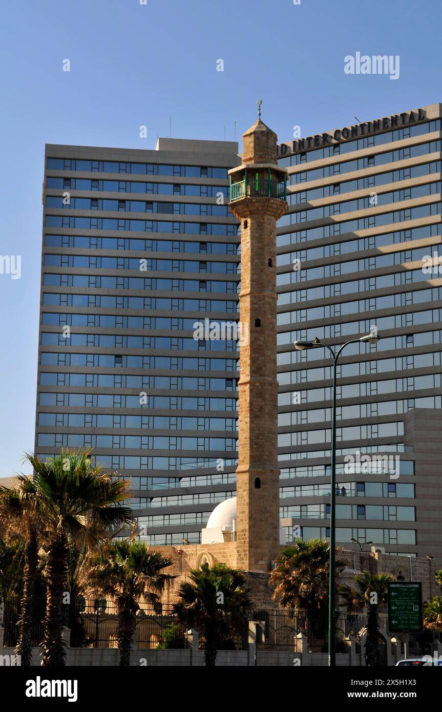 Hasan bek camii hi-res stock photography and images - Alamy