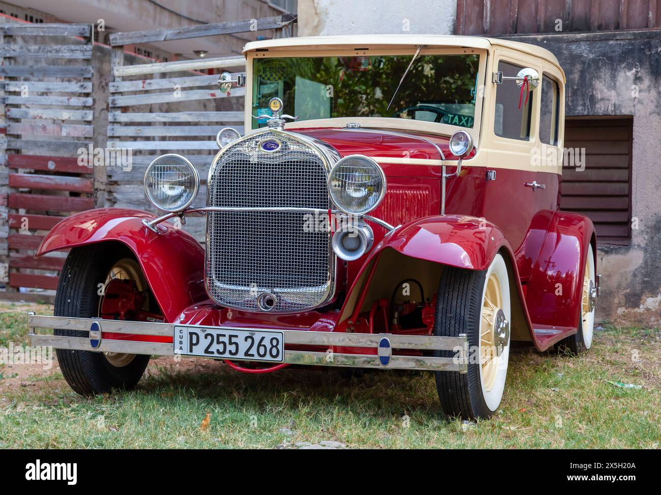 Immaculate Ford Model A taxi Havana, Cuba Stock Photo - Alamy