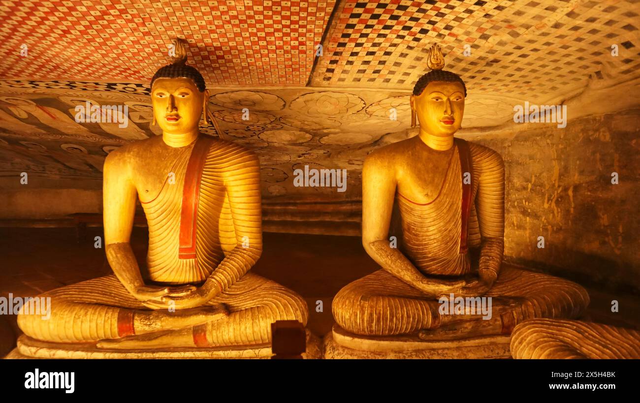 Statues of Lord Buddha in Dhyan Position, Cave Temple, Dambulla, Sri ...