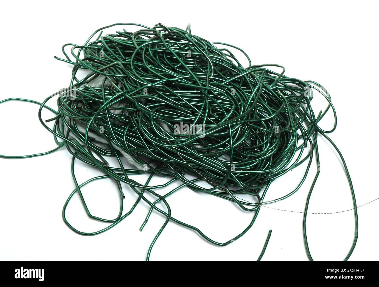 green bullion wire isolated Stock Photo - Alamy