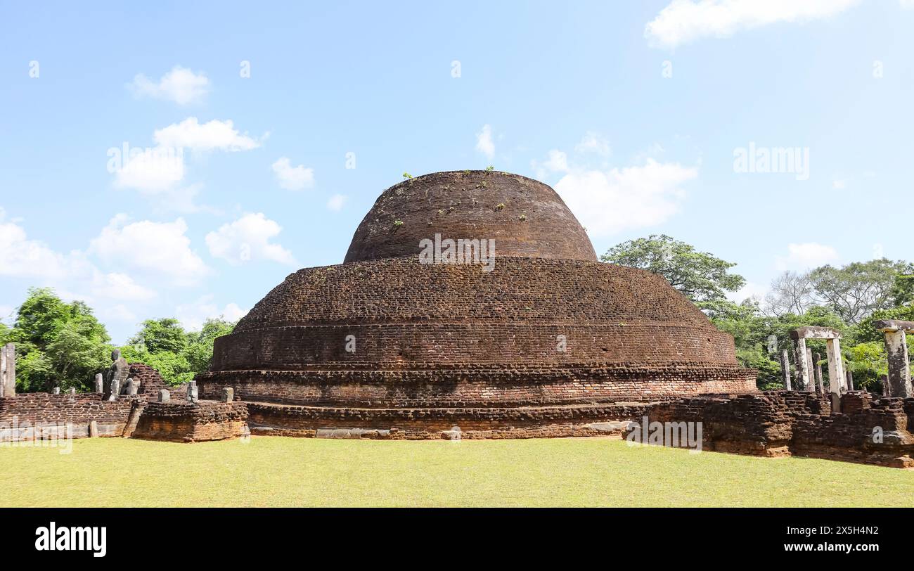 View of Pabalu Vehera, Built by Queen Rupawathi of King Parakramabahu ...