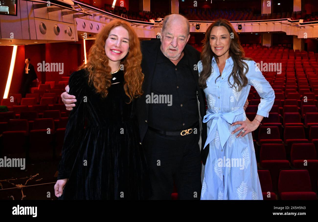 Munich, Germany. 09th May, 2024. Ralph Siegel, his wife Laura (l) and ...