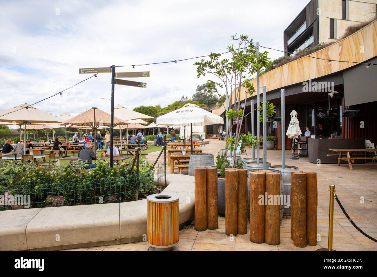 Harbord Diggers Mounties group community club offering food, drink and ...