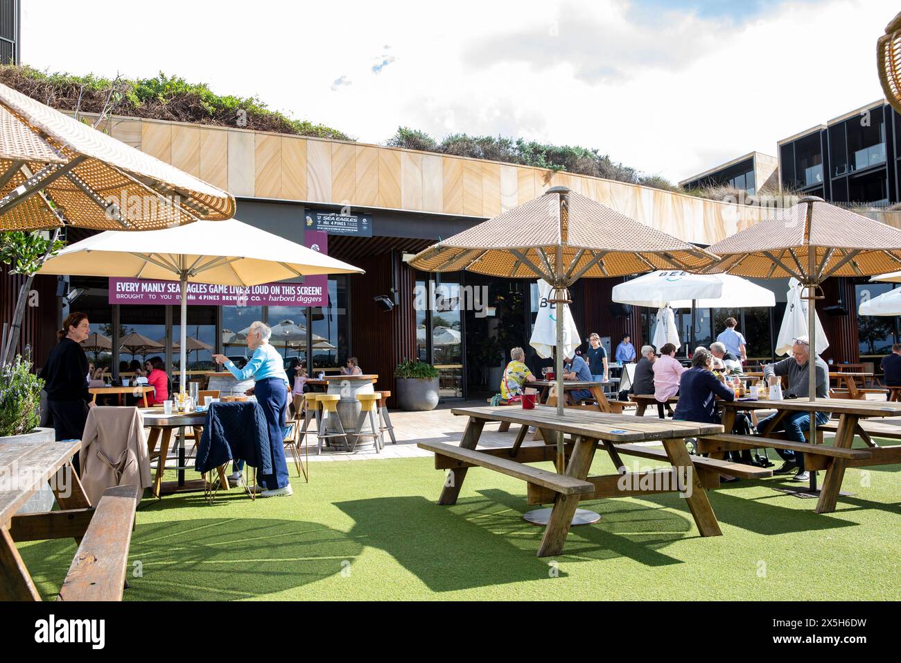 Harbord diggers club hi-res stock photography and images - Alamy