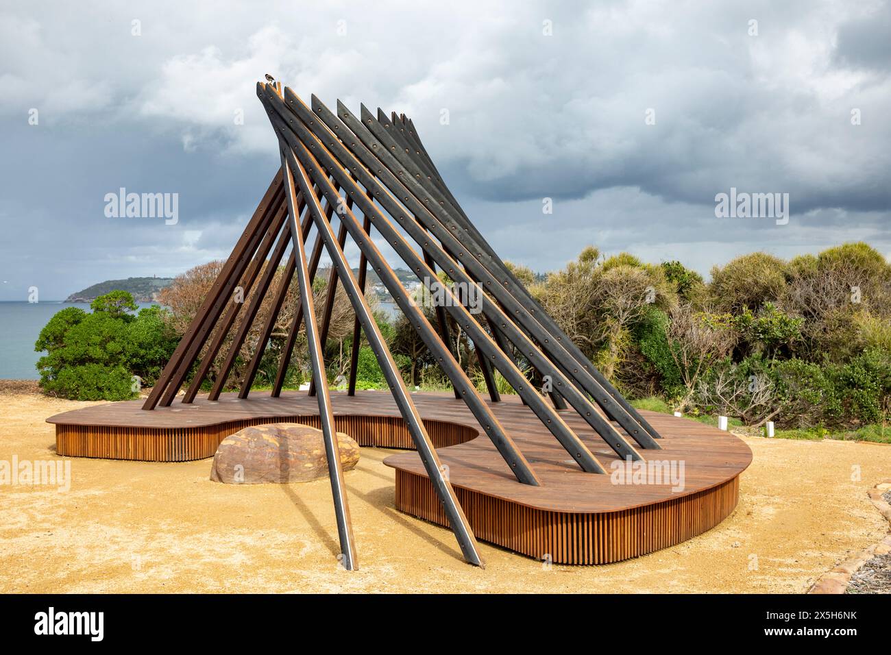 Signal fires aboriginal people hi-res stock photography and images - Alamy