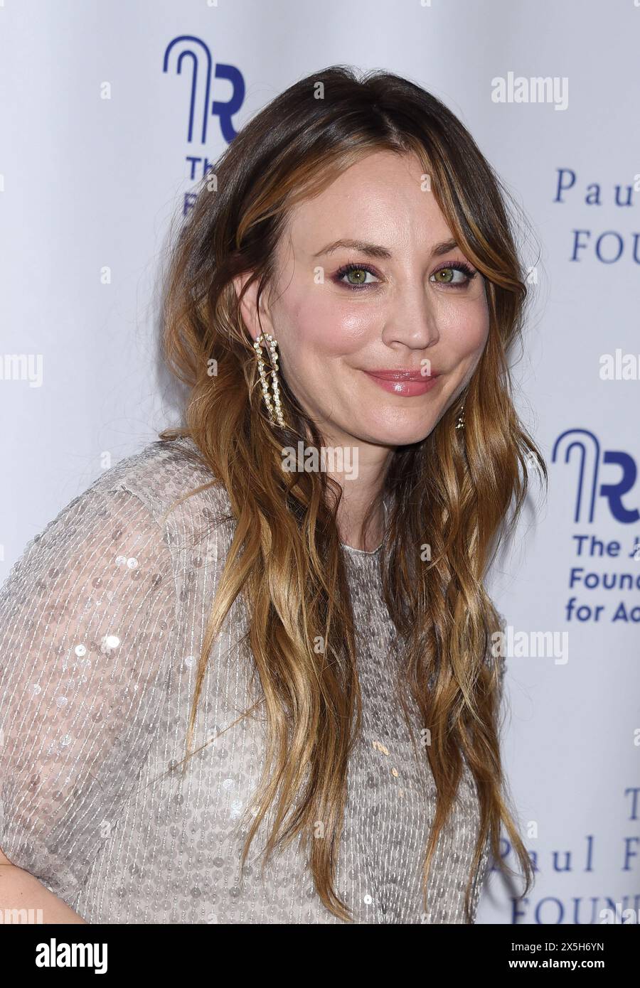 Kaley cuoco 2024 hi-res stock photography and images - Alamy