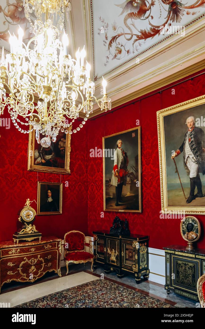 Princes palace monaco interior hi-res stock photography and images - Alamy