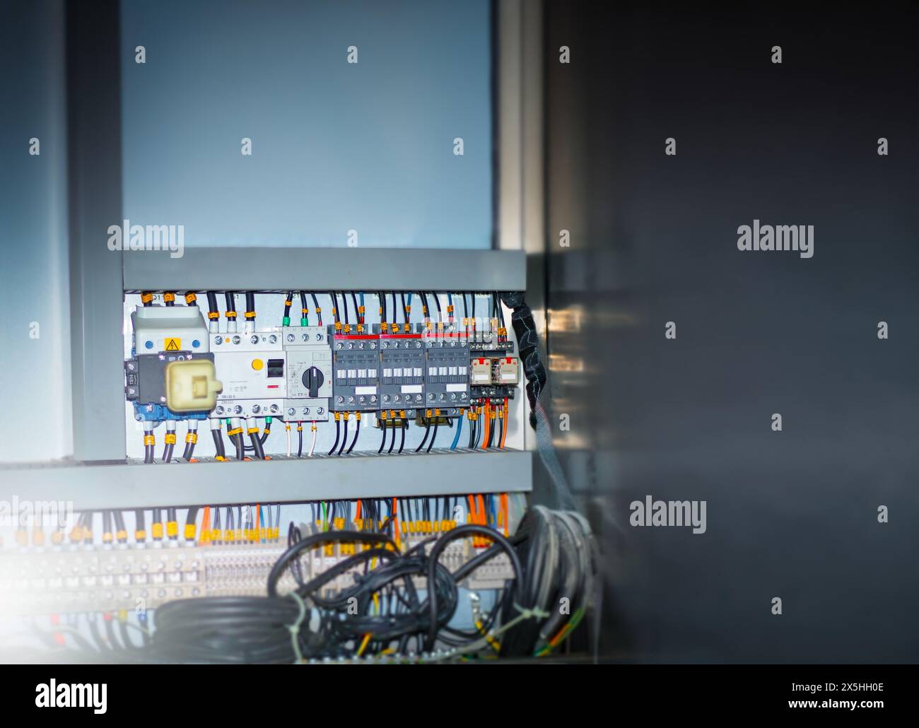 Magnetic contactors hi-res stock photography and images - Alamy