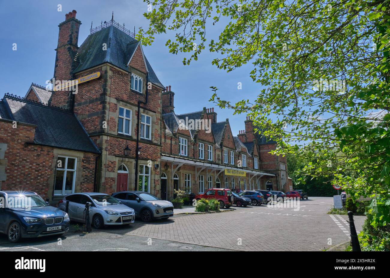 Old oswestry hi-res stock photography and images - Alamy