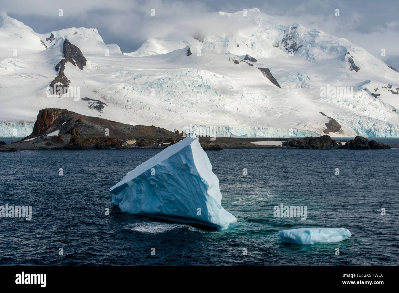Wendell Sea, Antarctica. An Iceberg in the Wendell Sea Stock Photo - Alamy