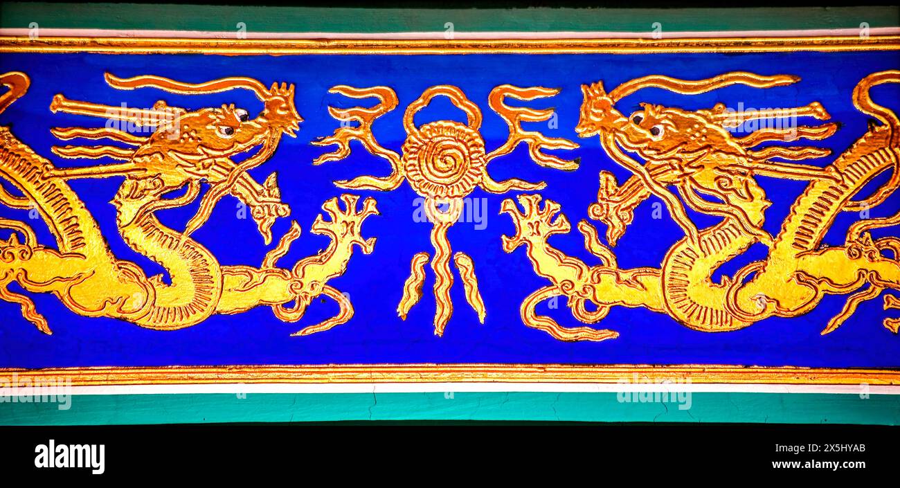 Golden Dragon decoration, Gugong, Forbidden City, Emperor's Palace ...