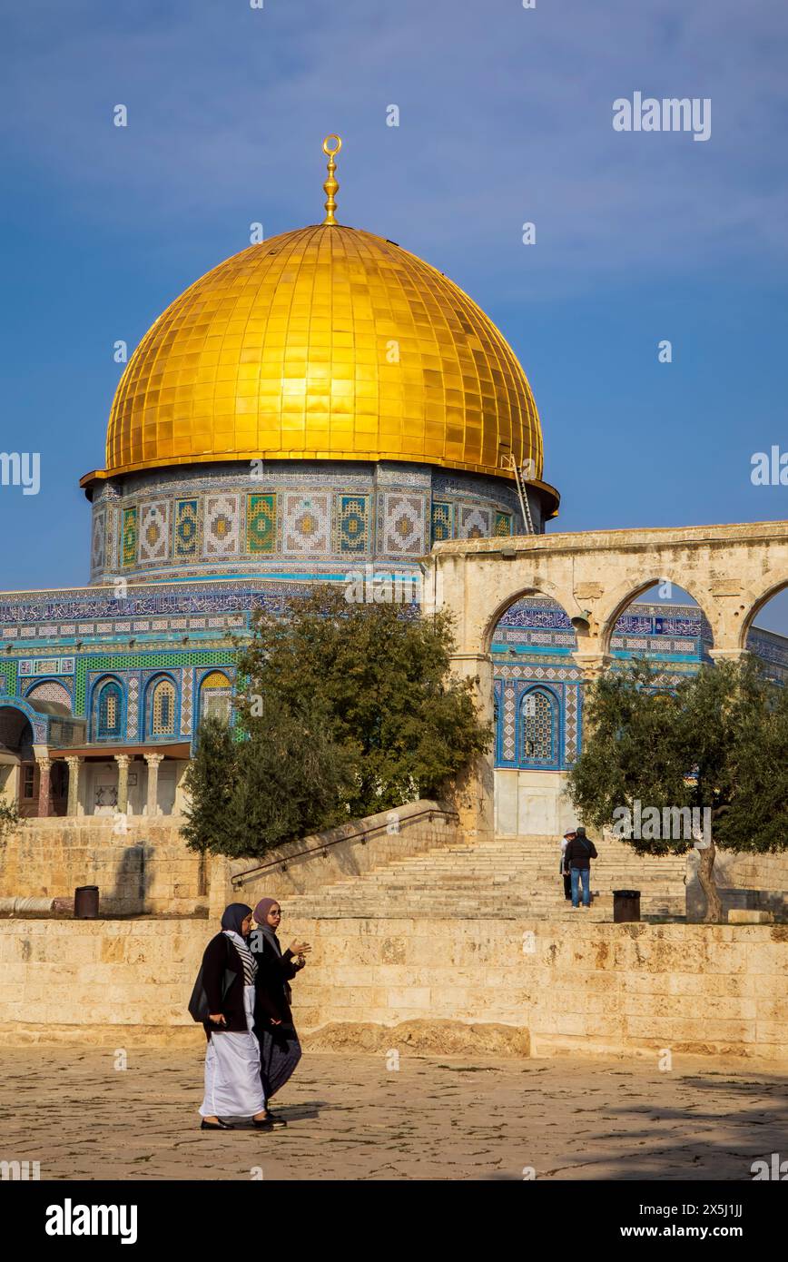 Israel, Jerusalem. Temple Mount, Al-Aqsa Mosque linked to Muhammad and ...