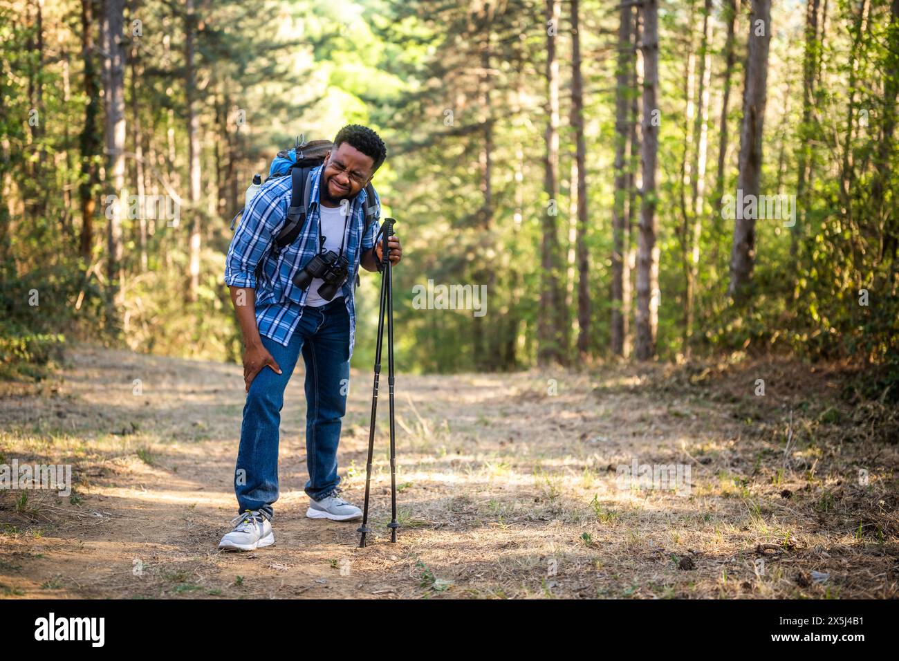 Adult leg injury and hiking hi-res stock photography and images - Alamy