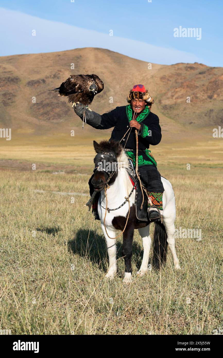 Asia, Mongolia, Bayan-Olgii Province. Altai Eagle Festival, Kazakh ...