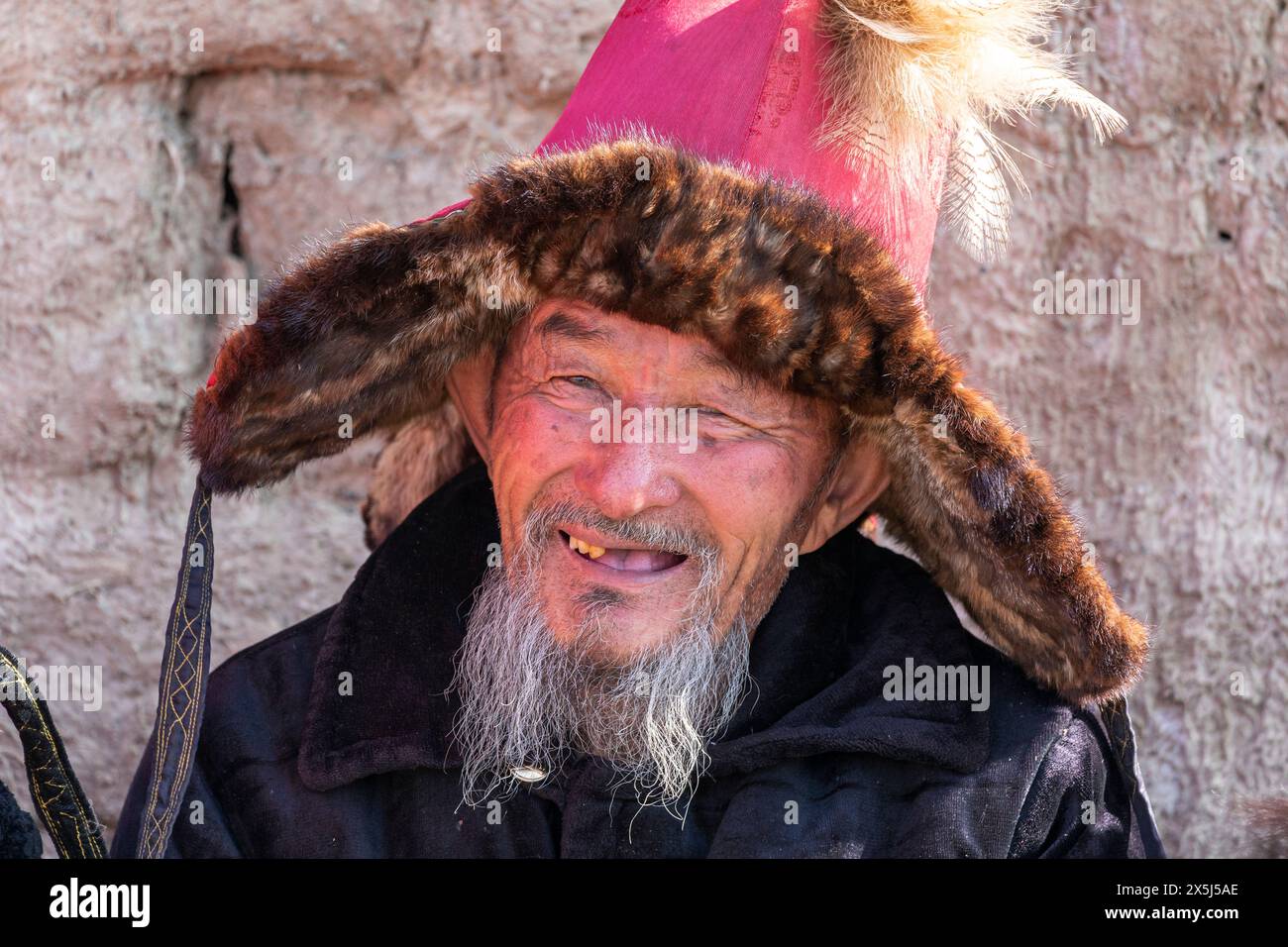 Asia, Mongolia, Bayan-Olgii Province. Altai Eagle Festival, portrait of ...