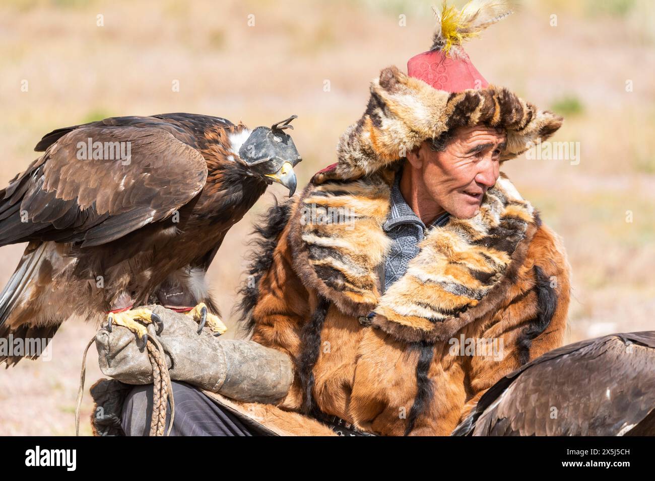 Asia, Mongolia, Bayan-Olgii Province. Altai Eagle Festival, portrait of ...
