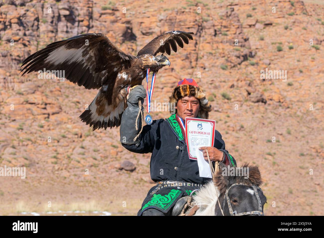 Asia, Mongolia, Bayan-Oglii Province. Altai Eagle Festival, Kazakh ...