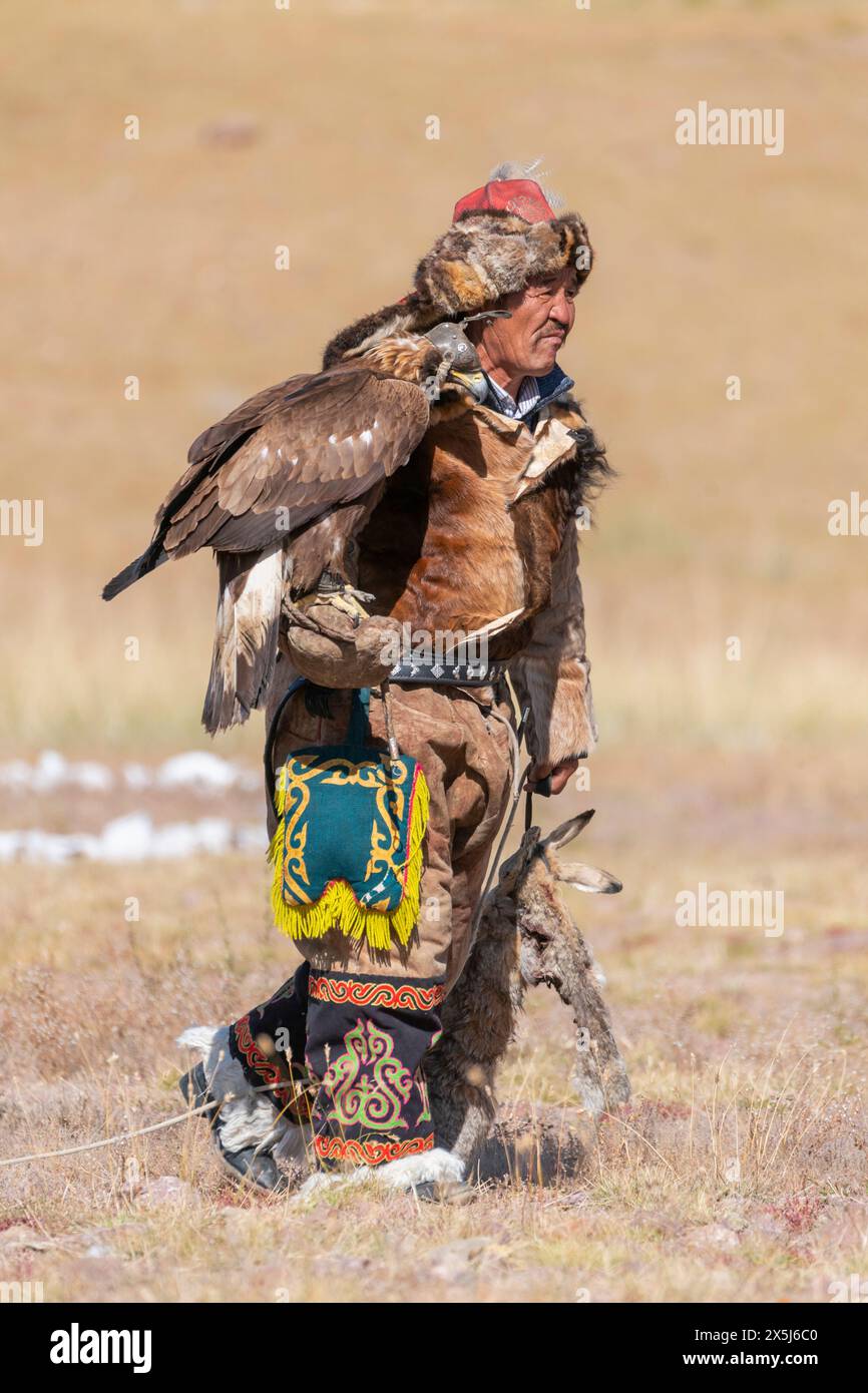 Asia, Mongolia, Bayan-Oglii Province. Altai Eagle Festival, Kazakh ...