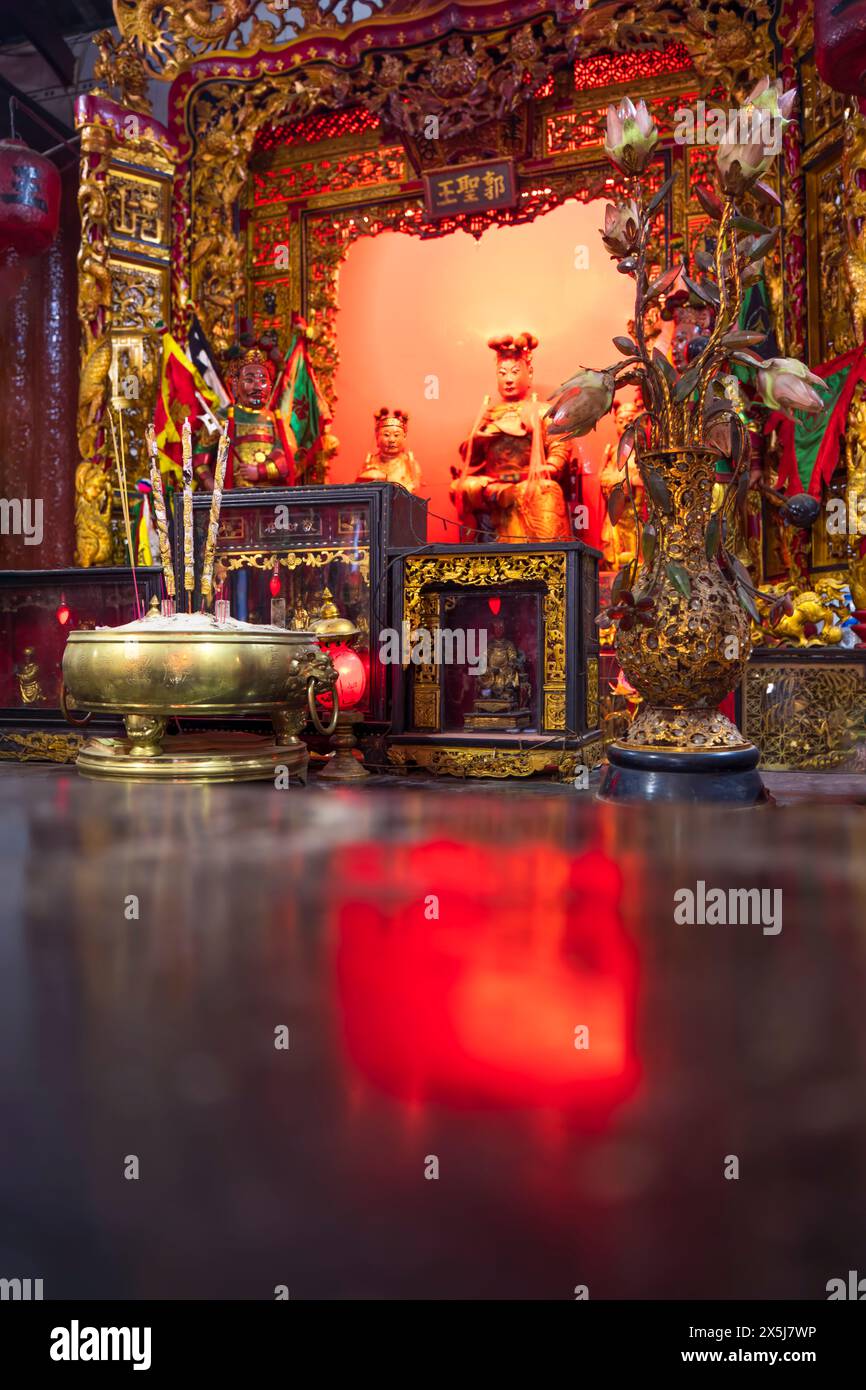 Vietnam. Buddhist temple in Sa Dec Stock Photo - Alamy