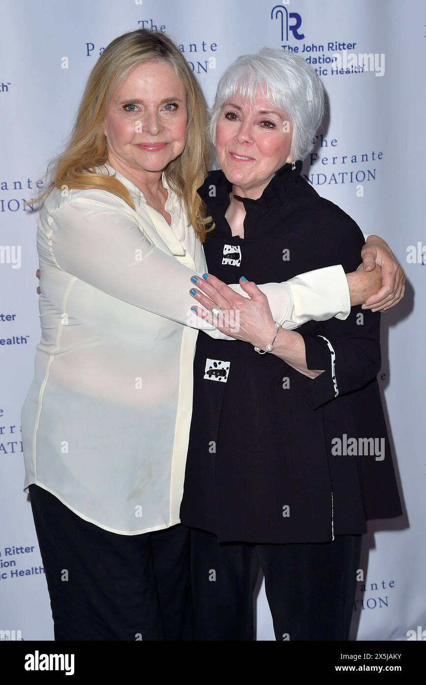 Priscilla Barnes und Joyce DeWitt bei der Evening from the Heart Gala ...
