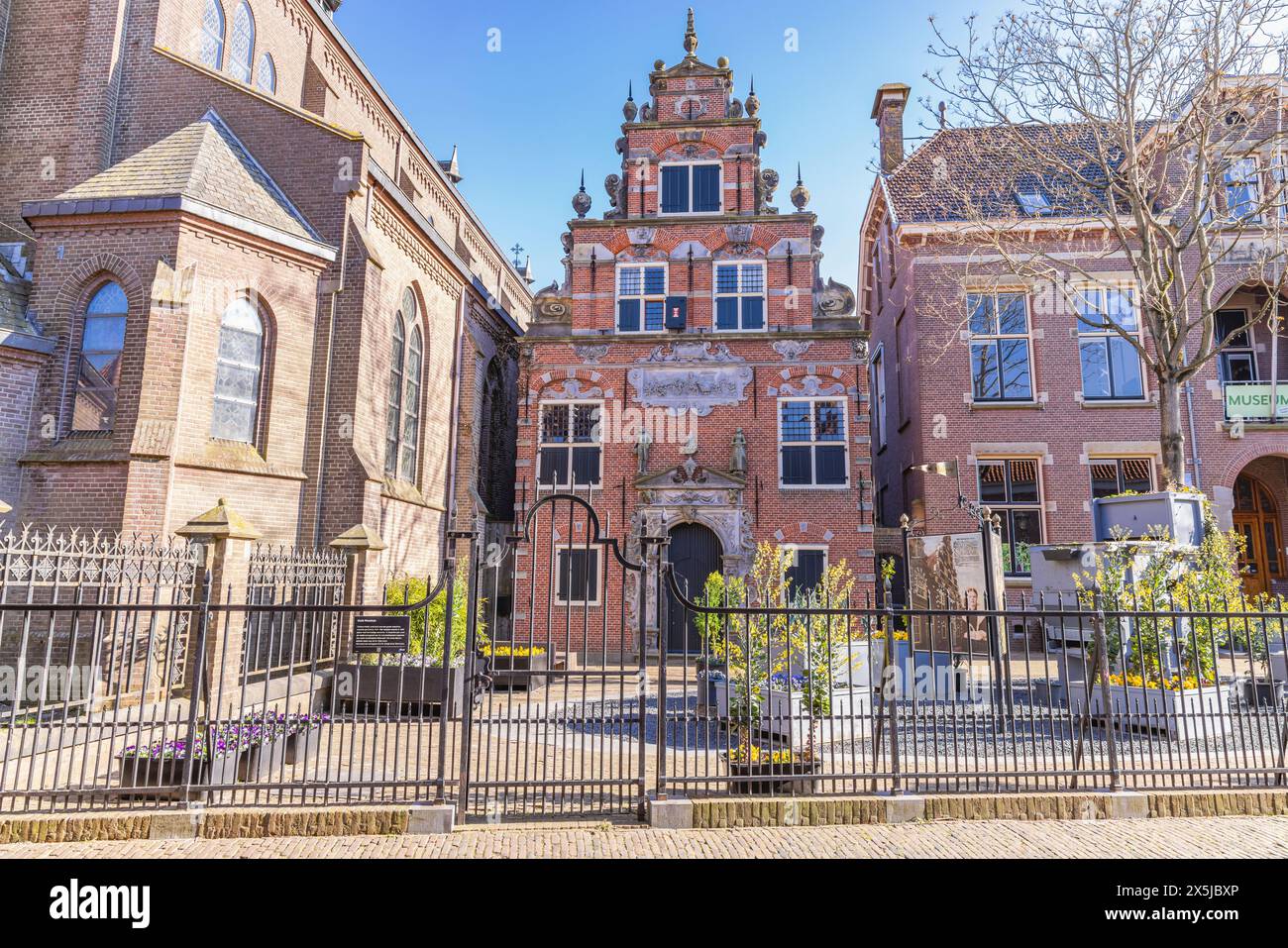 Netherlands, North Holland, Enkhuizen. Traditional Dutch Baroque row ...