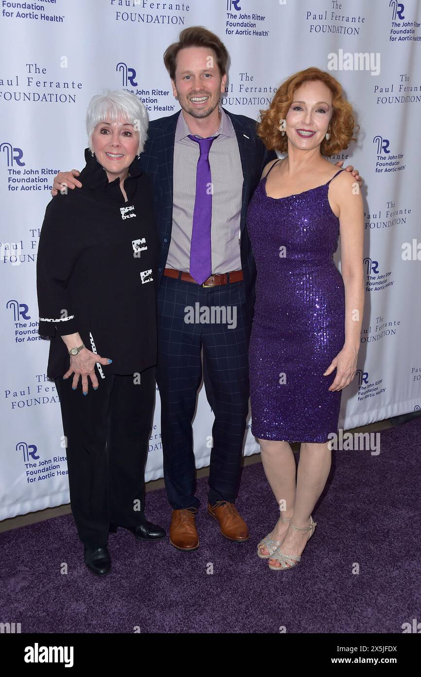 Joyce DeWitt, Tyler Ritter und Amy Yasbeck bei der Evening from the ...