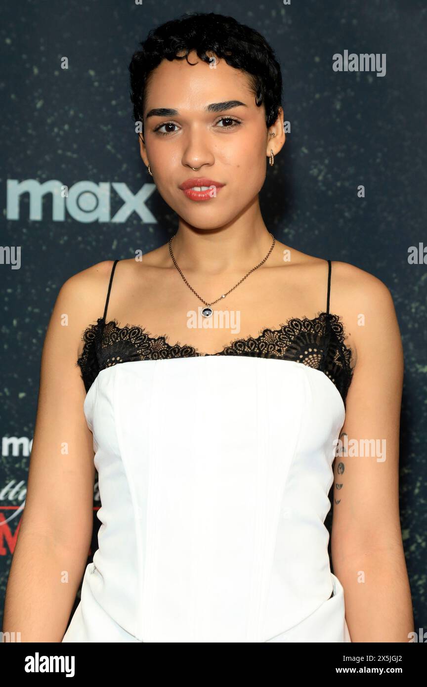 Amanda Castrillo beim Screening der Max-Serie 'Pretty Little Liars ...