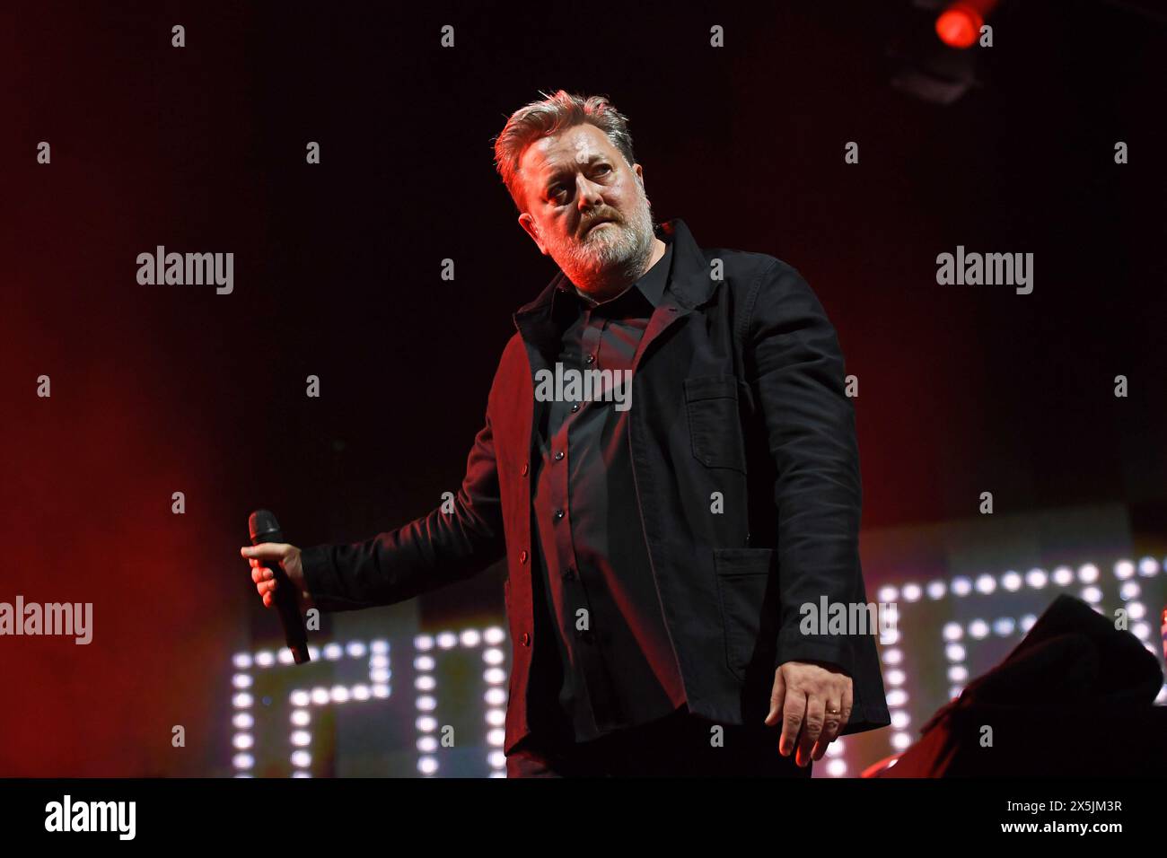LONDON, ENGLAND - MAY 09: Guy Garvey of ‘Elbow’ performing at O2 Arena ...