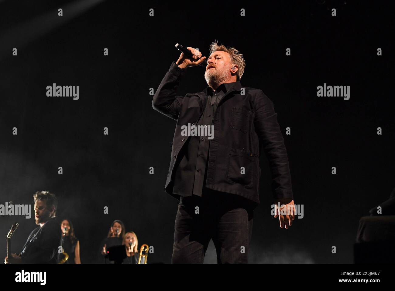LONDON, ENGLAND - MAY 09: Guy Garvey of ‘Elbow’ performing at O2 Arena ...