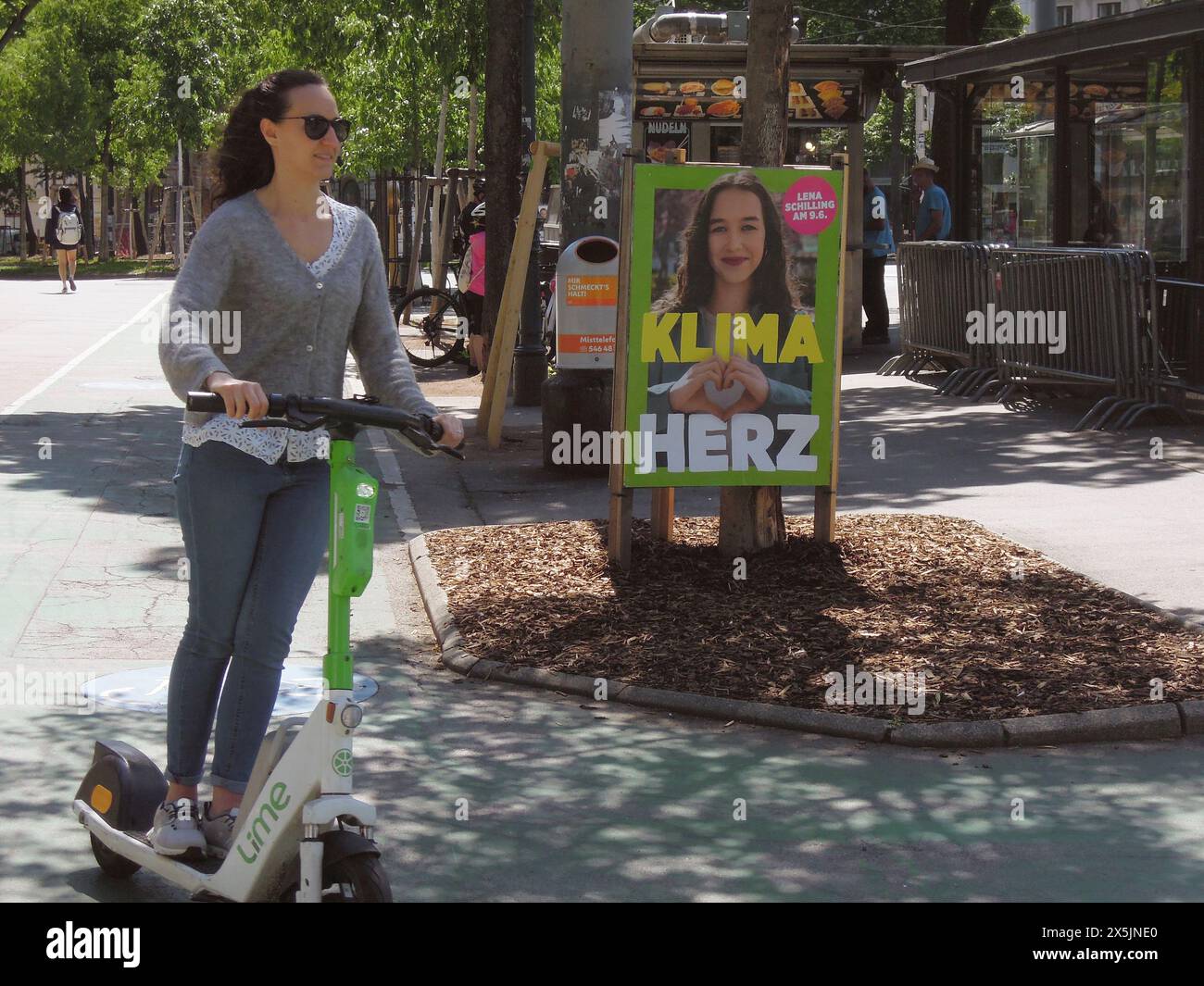 2024 election campaign hi-res stock photography and images - Alamy