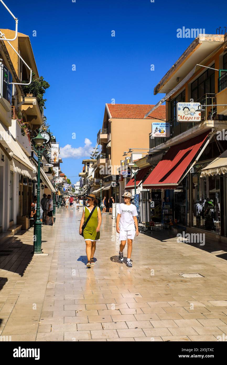 Argostoli, Greece. Car free pedestrian zone for shopping with tourists ...