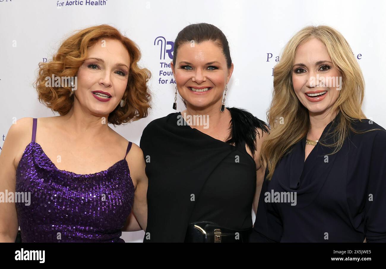 LOS ANGELES, CA - May 9: Amy Yasbeck, Heather Tom, Ashley Jones ...