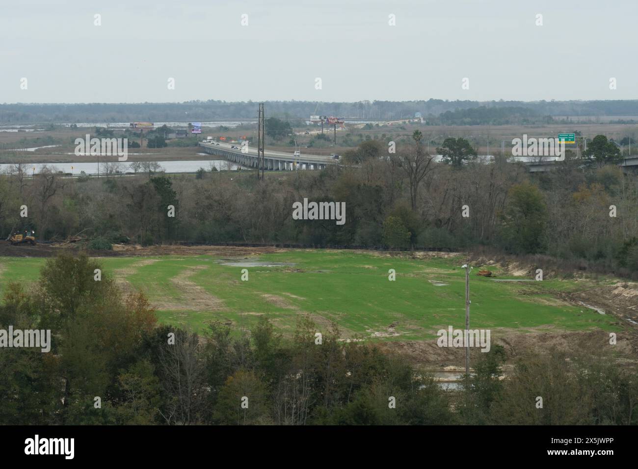 Bridge in Hutchinson Island for cars through Little Back River, arm of ...