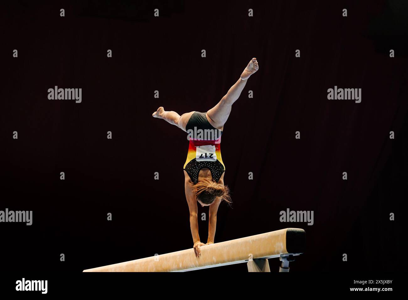 woman gymnast perform handstand on balance beam gymnastics Stock Photo ...