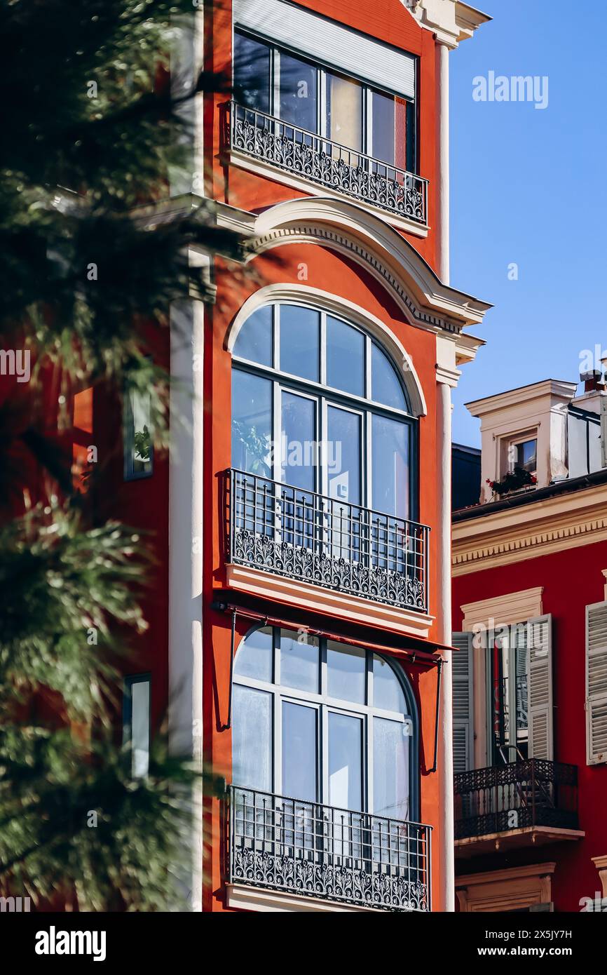 Close-up of the facades of Place Massena in the center of Nice Stock ...