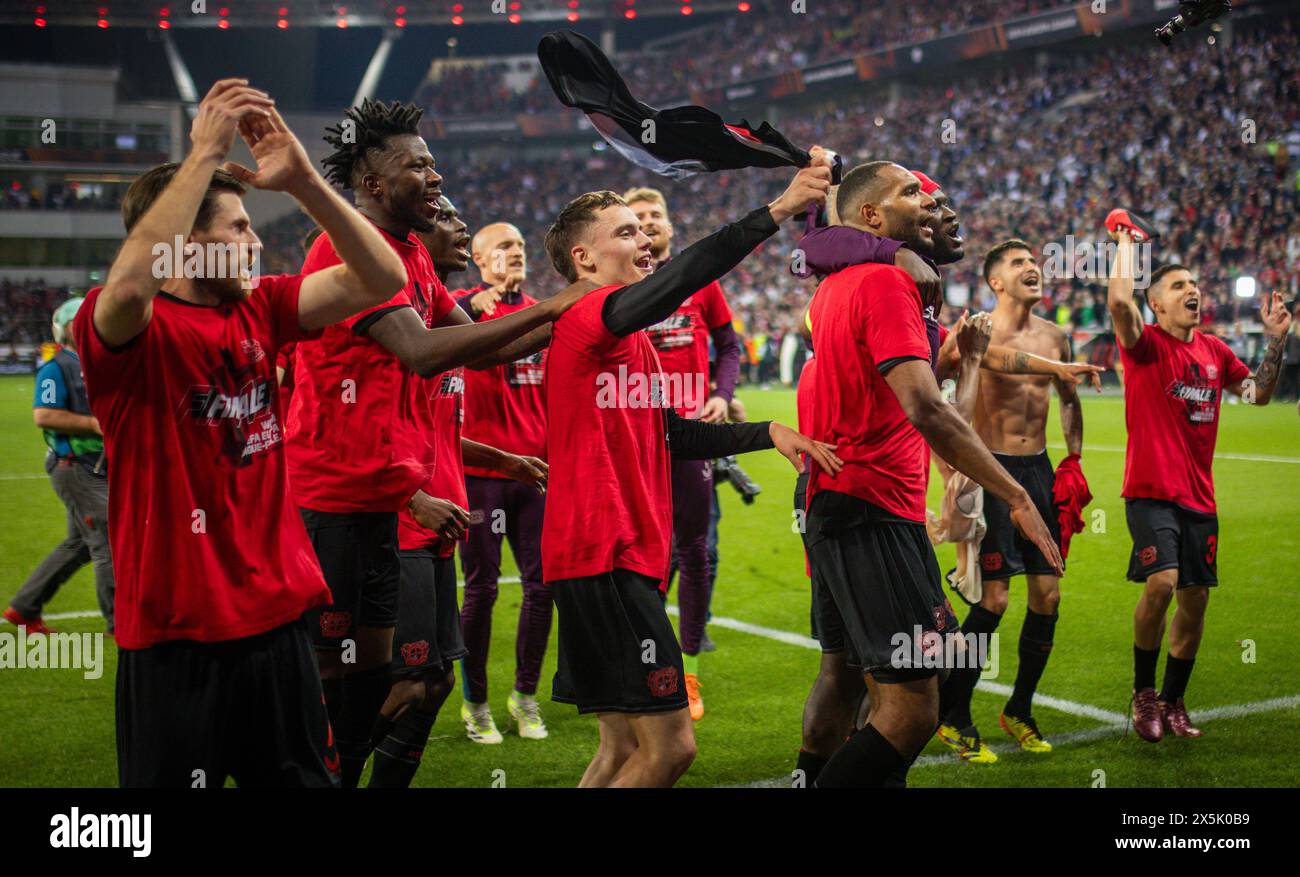 Leverkusen, Germany. 9th Mai 2024. Jonas Hofmann (Leverkusen) Edmond ...