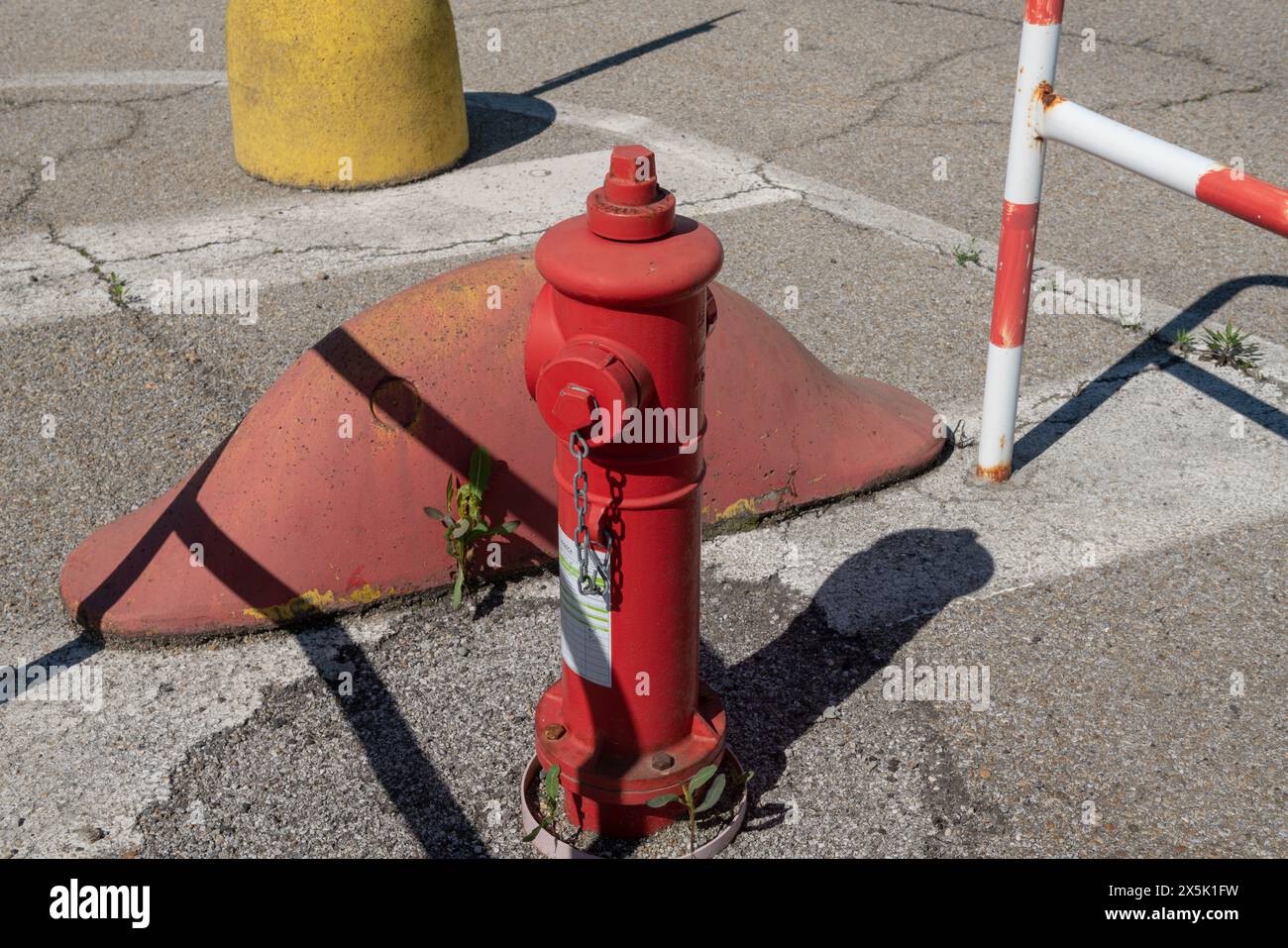 hydrant, fire safety affects the design of the points with the hose ...