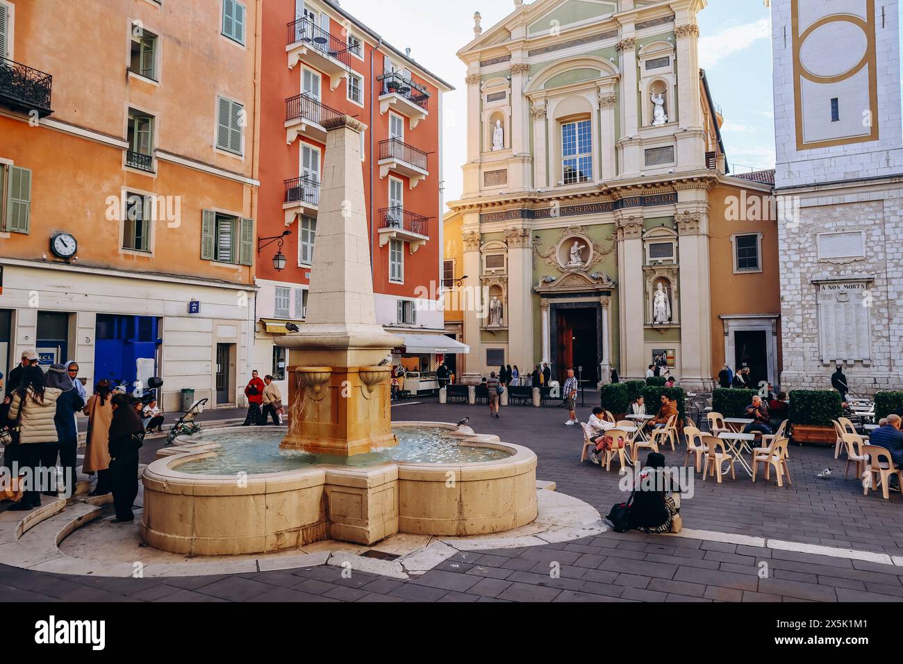 Nice cathedral hi-res stock photography and images - Alamy