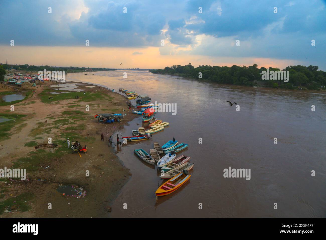 Beautiful Ravi River Lahore Stock Photo - Alamy