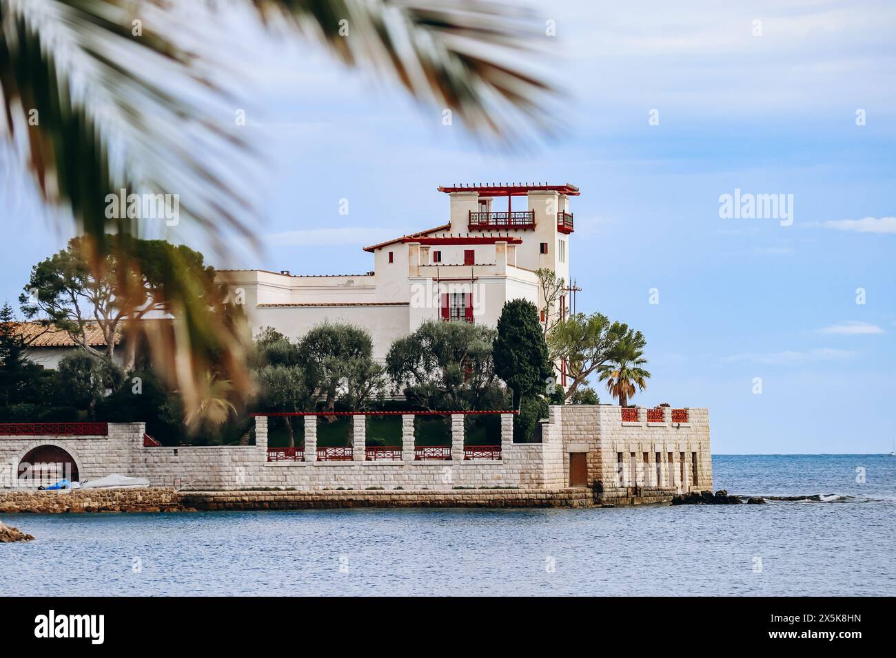 View of the famous Greek-style villa Kerylos, built in the early 20th ...