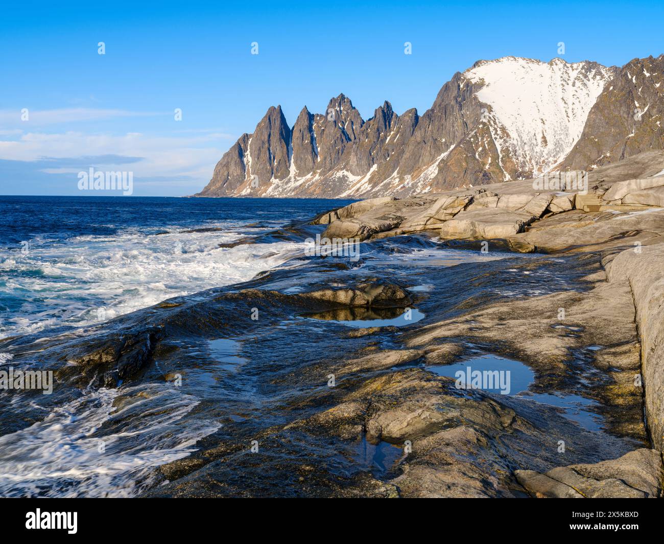 Coastal landscape at Tungeneset and the peaks Okshornan (Devils Teeth ...