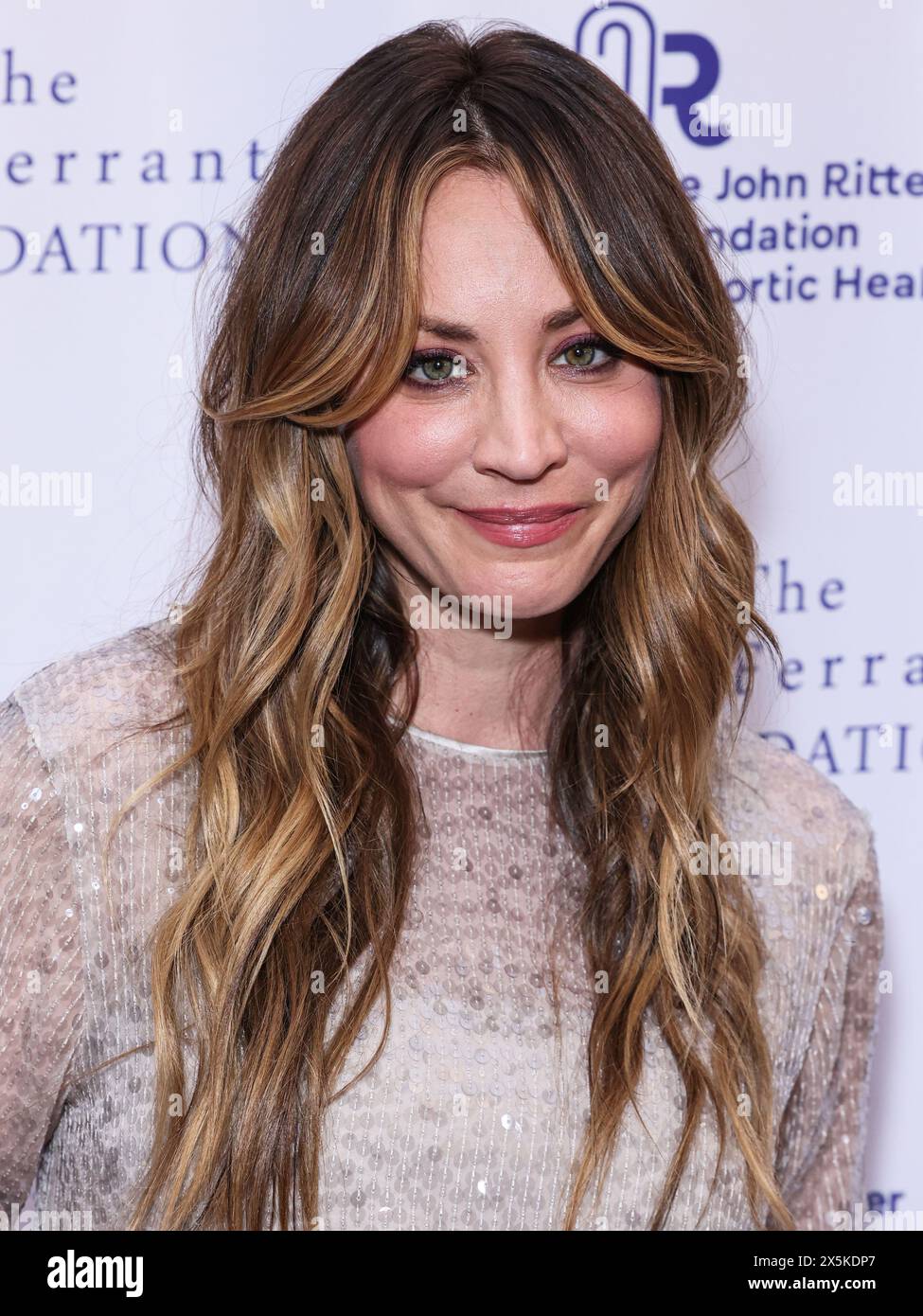 Kaley cuoco 2024 hi-res stock photography and images - Alamy
